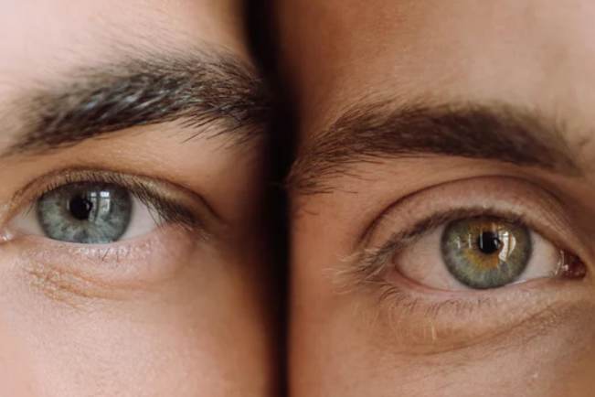 Sensitive under eye skin? – Dr Sabrina™